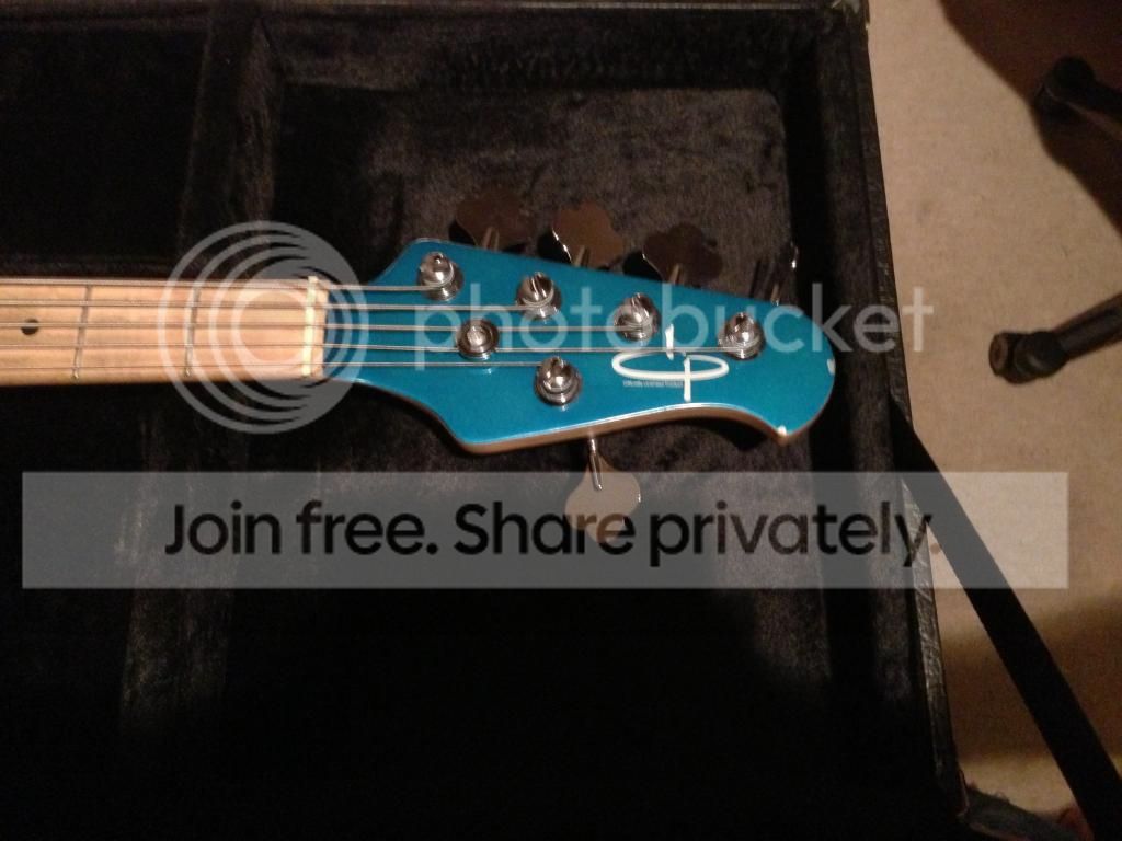 SOLD! OLP MM3 - 5 String Stingray - Guitars £ Discussions on theFretBoard